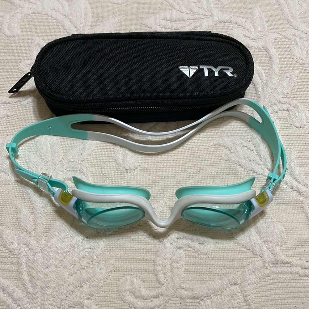 Speedo Swim Goggles With Tyr Zippered Case - Gem